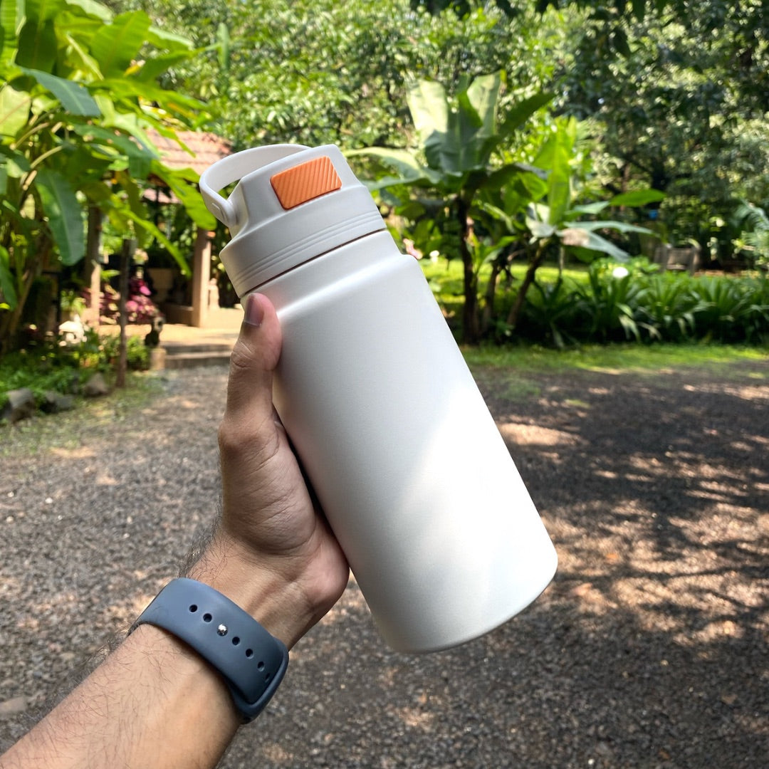 Droid sipper flask – stotodo